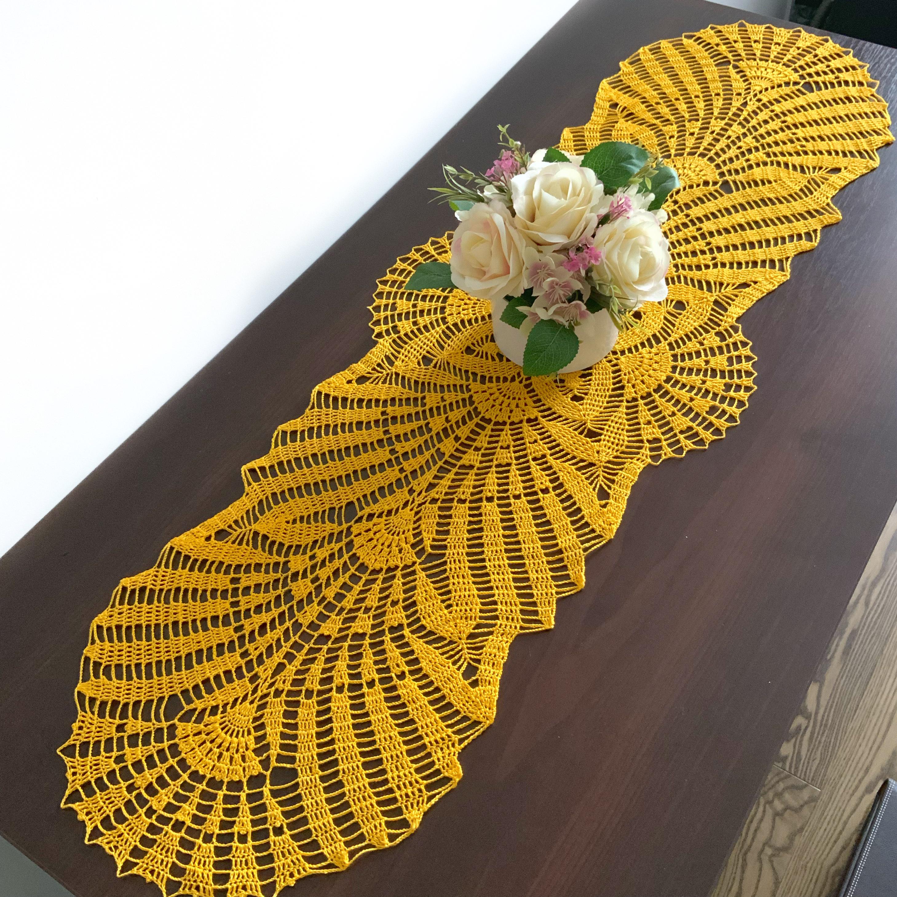 Crochet Table Runner Pineapple Pattern - Crochet Lace Doilies Pattern ...