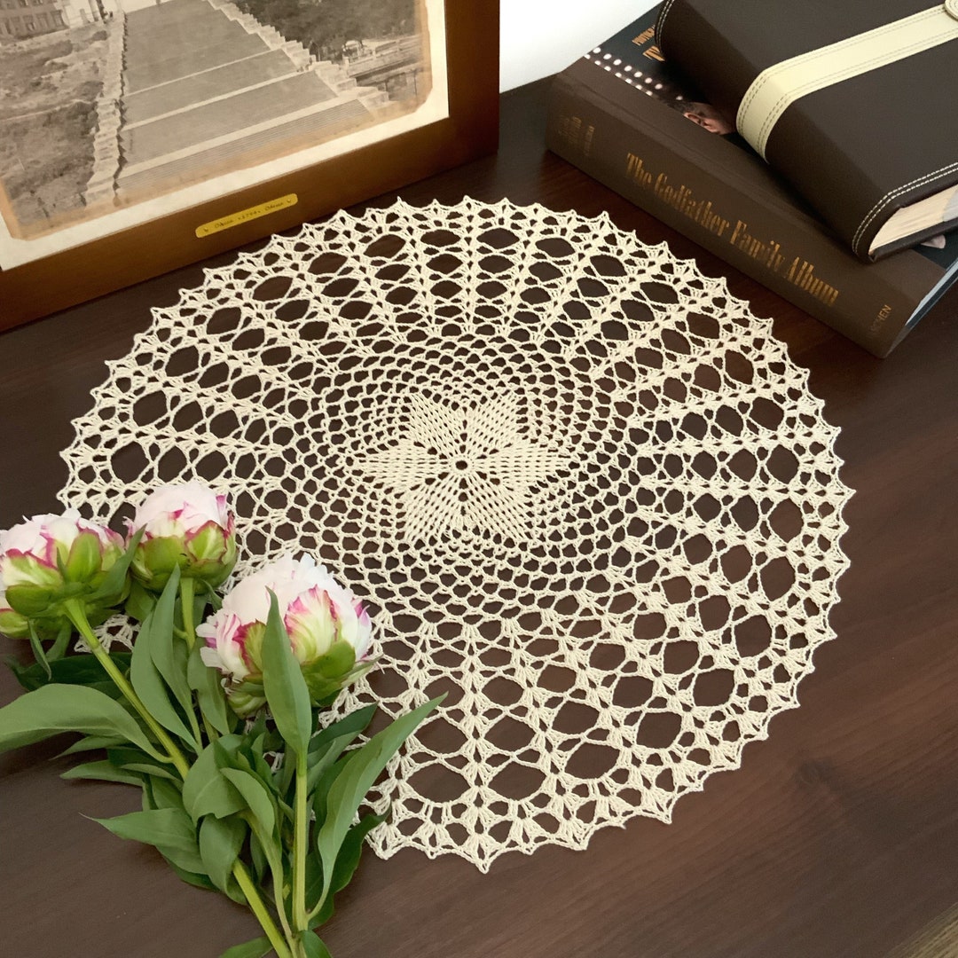 Easy Doily Crochet Pattern, Ecru Round Doily Pattern, Table Topper ...