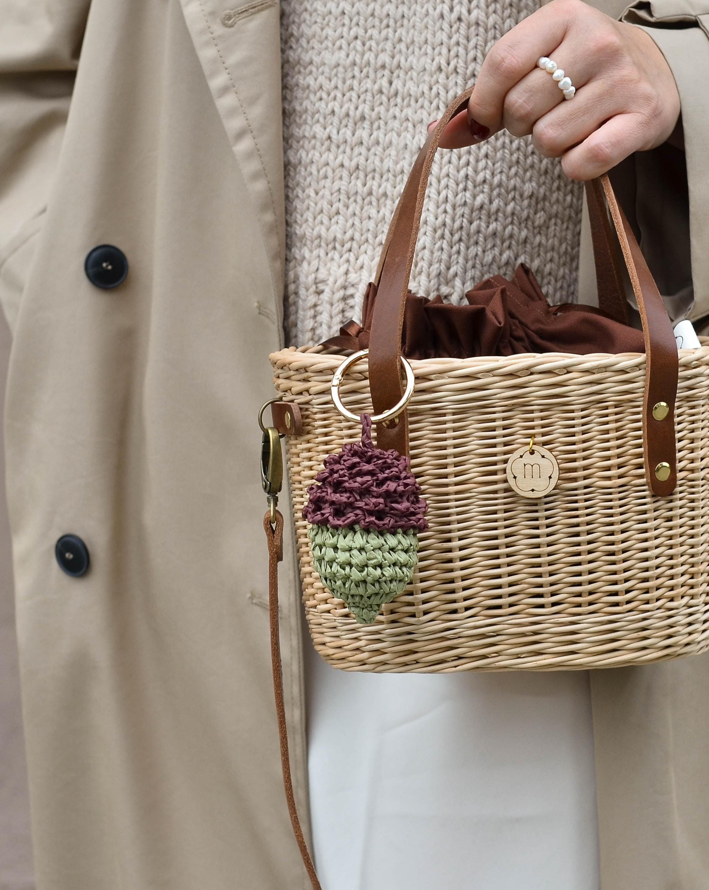 Crochet Raffia Keychain, Handmade Acorn Charm Fall Bag - Etsy