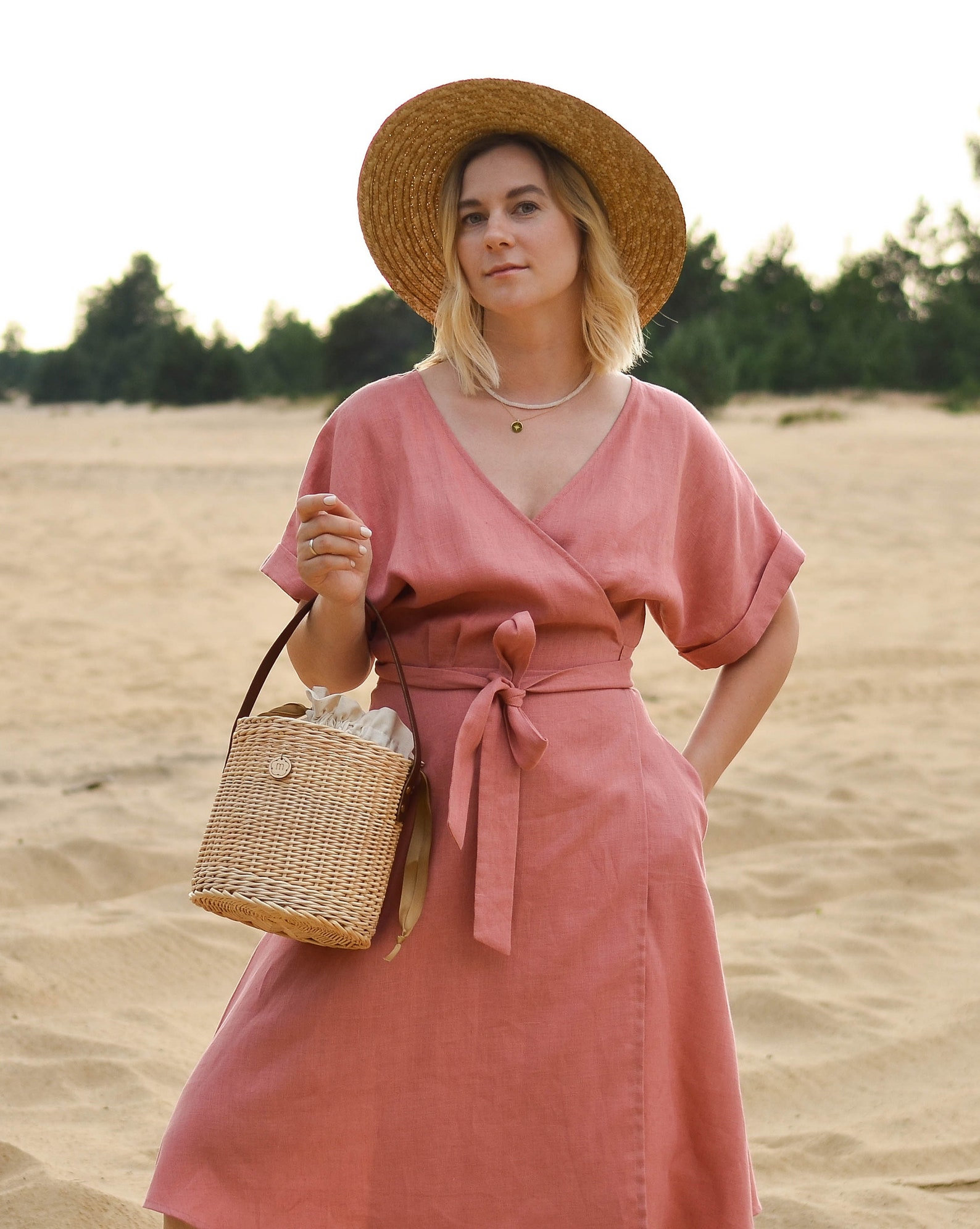 Modern Wicker Bucket Bag With Leather Handle for Women, Straw Round ...