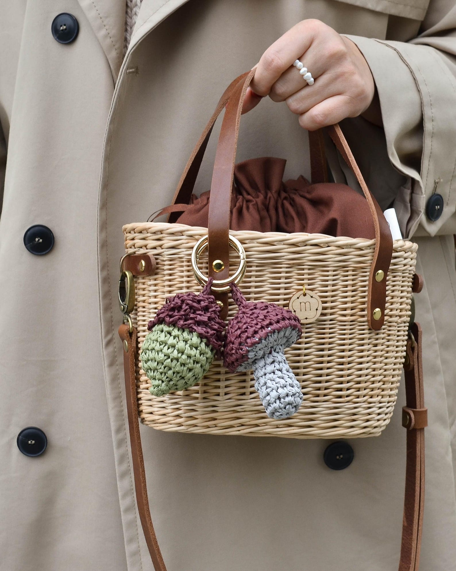 Crochet Raffia Mushroom Keychain, Handmade Fall Bag Charm - Etsy