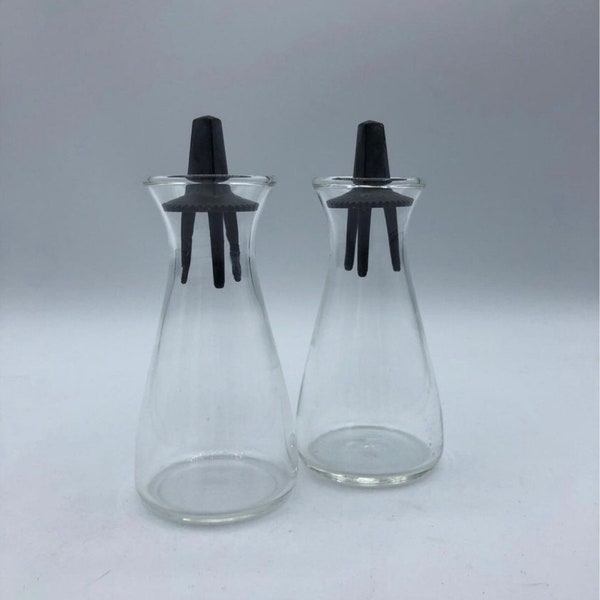 Pyrex Salt and Pepper Shakers - Etsy