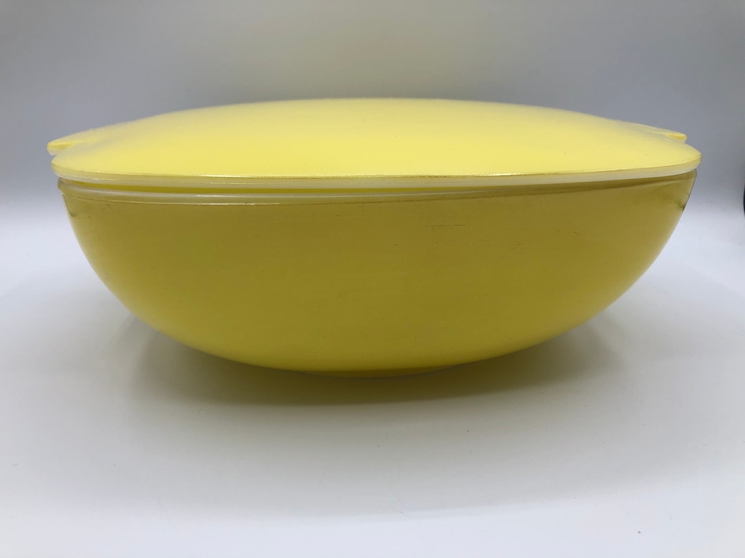 Pyrex Yellow Hostess Bowl With Lid, MCM Pyrex Yellow Bowl, Made in USA ...
