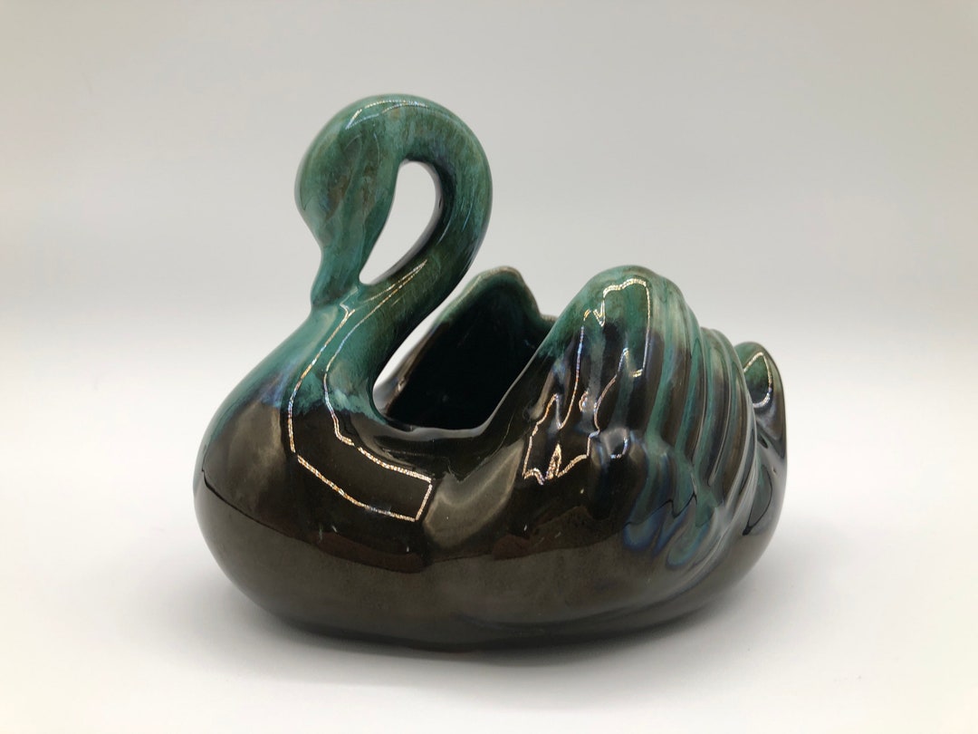 Blue Mountain Pottery Swan, Made in Canada, BMP - Etsy