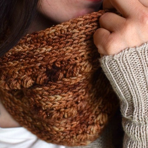 Crochet Pattern: Frost Flower Cowl - Etsy