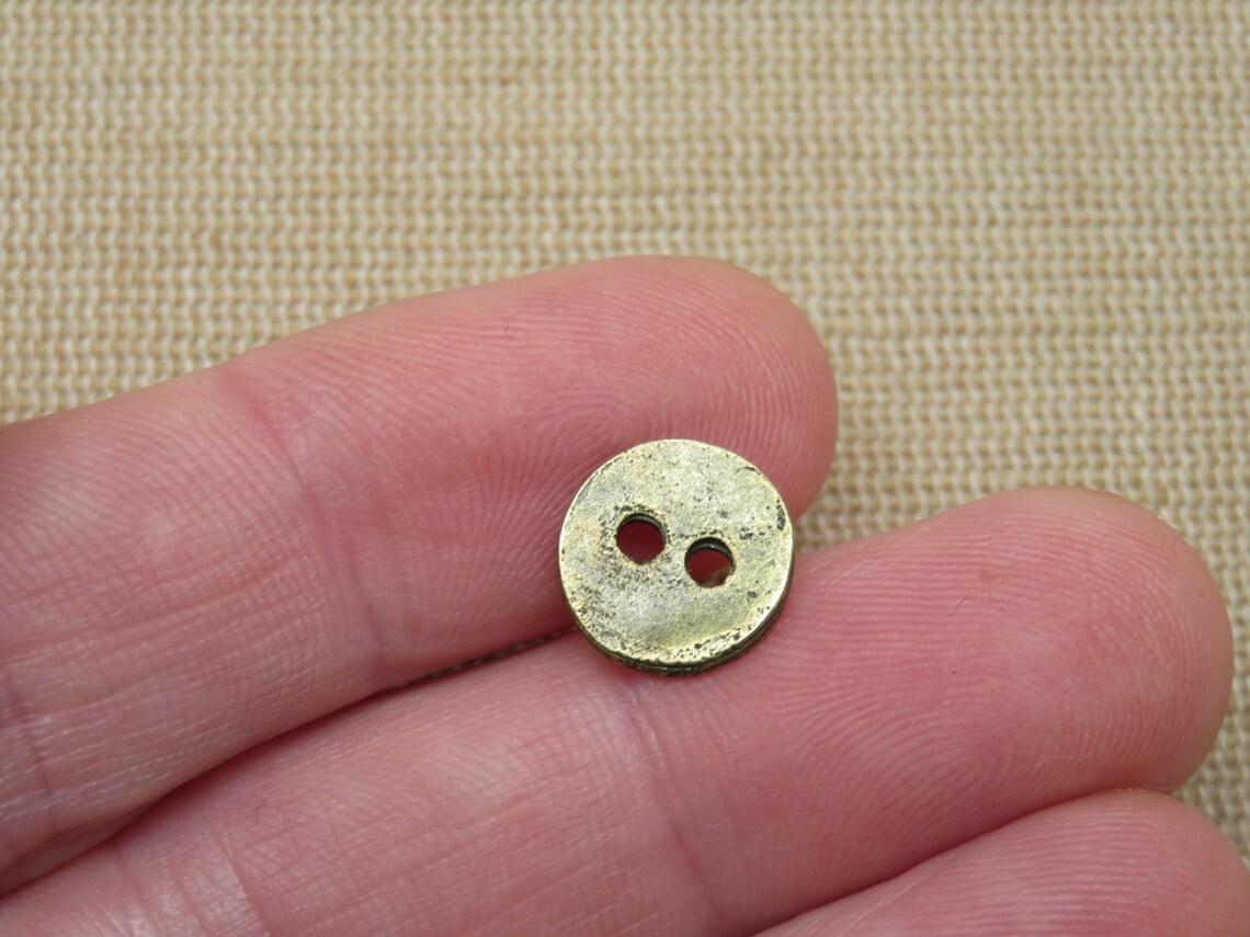 10 Bronze Metal Buttons Hammered Effect 11mm Round Set of 10 | Etsy