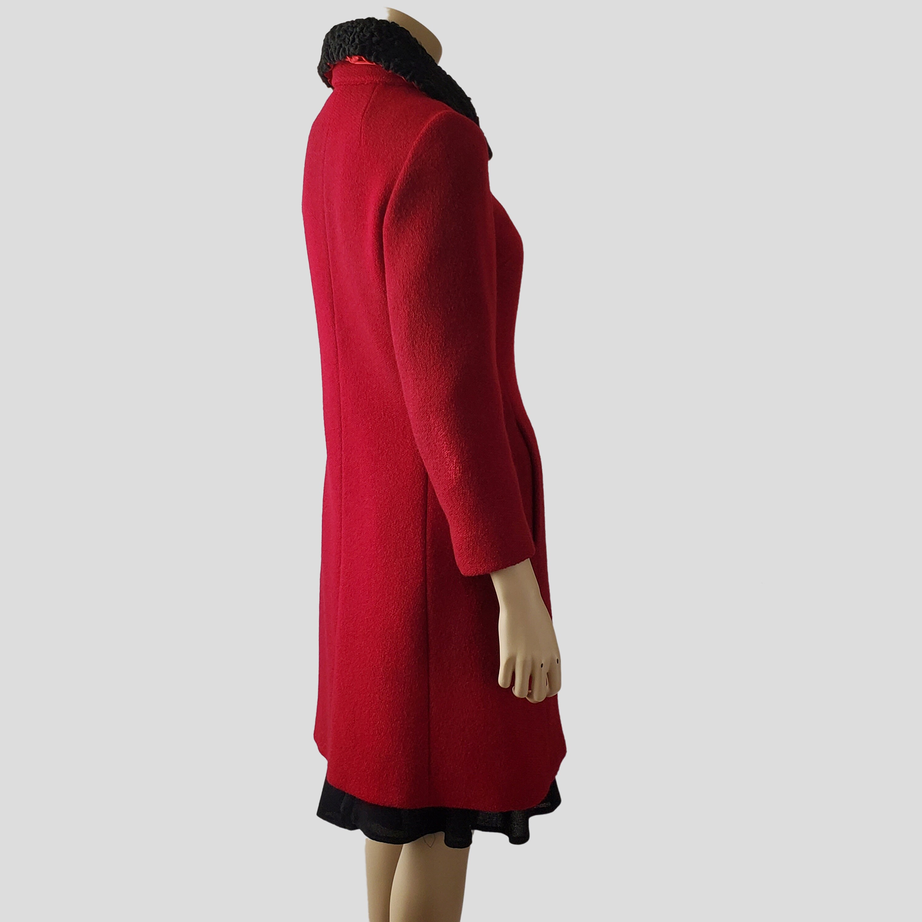1960s Vintage Red Princess Coat With Fur Collar, Single Breasted, Union ...