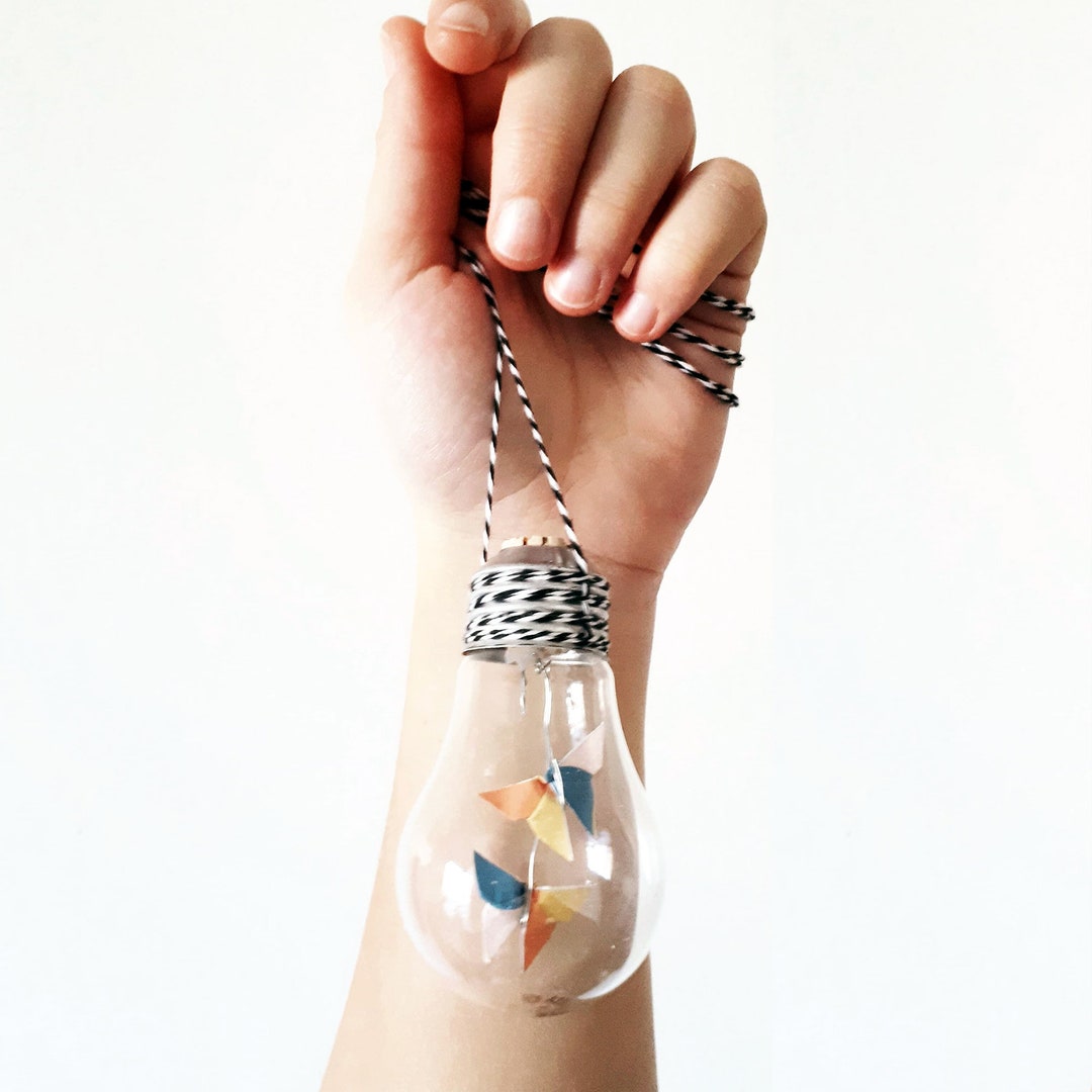 Origami Bulb X Paper Butterflies / Colorful Butterflies / - Etsy