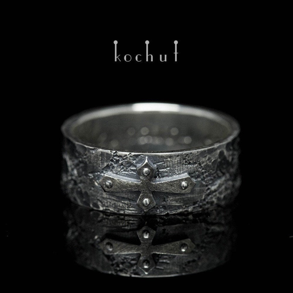 Medieval ring men. Viking wedding ring. Male wedding band | Etsy