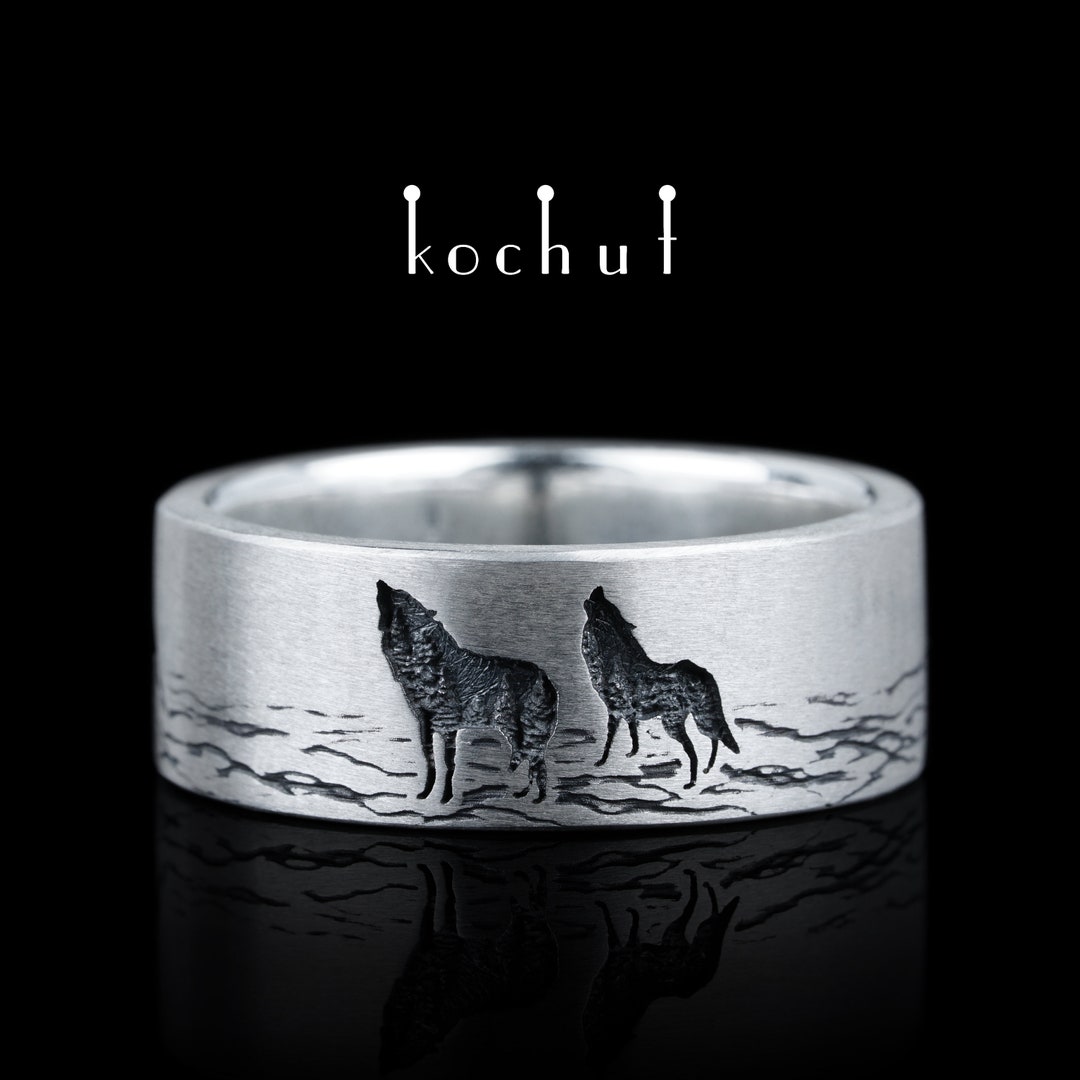 Wolf Ring Ring for Couples. Wedding Celtic Ring With Wolves. Unique ...