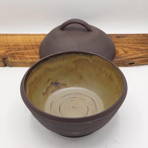 Ceramic Bread Pot, Handmade Stoneware That Can Be Used for Baking or as ...