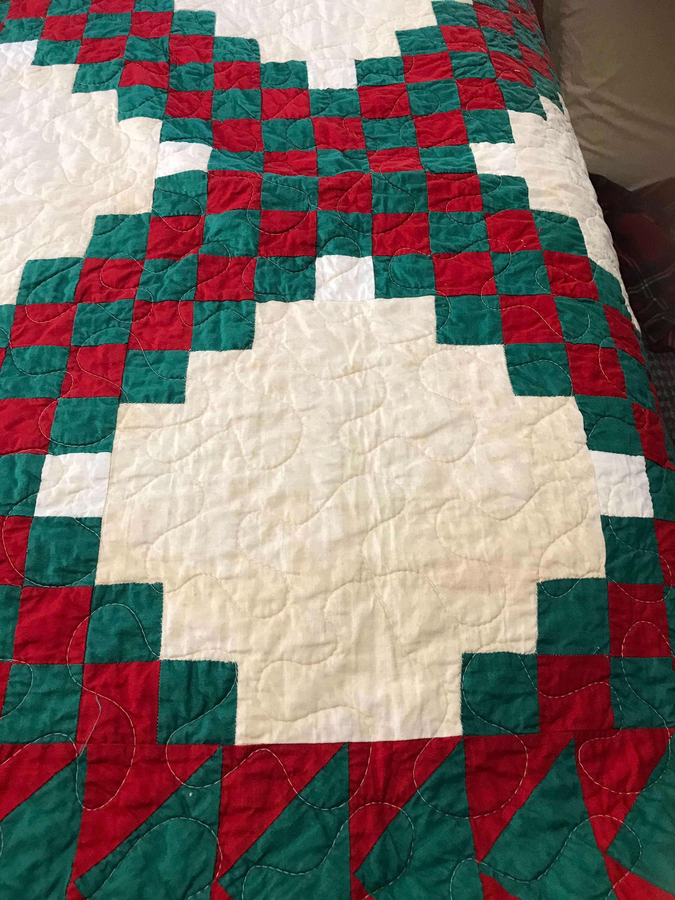 Vintage Christmas Irish Chain Top newly quilted with flannel | Etsy