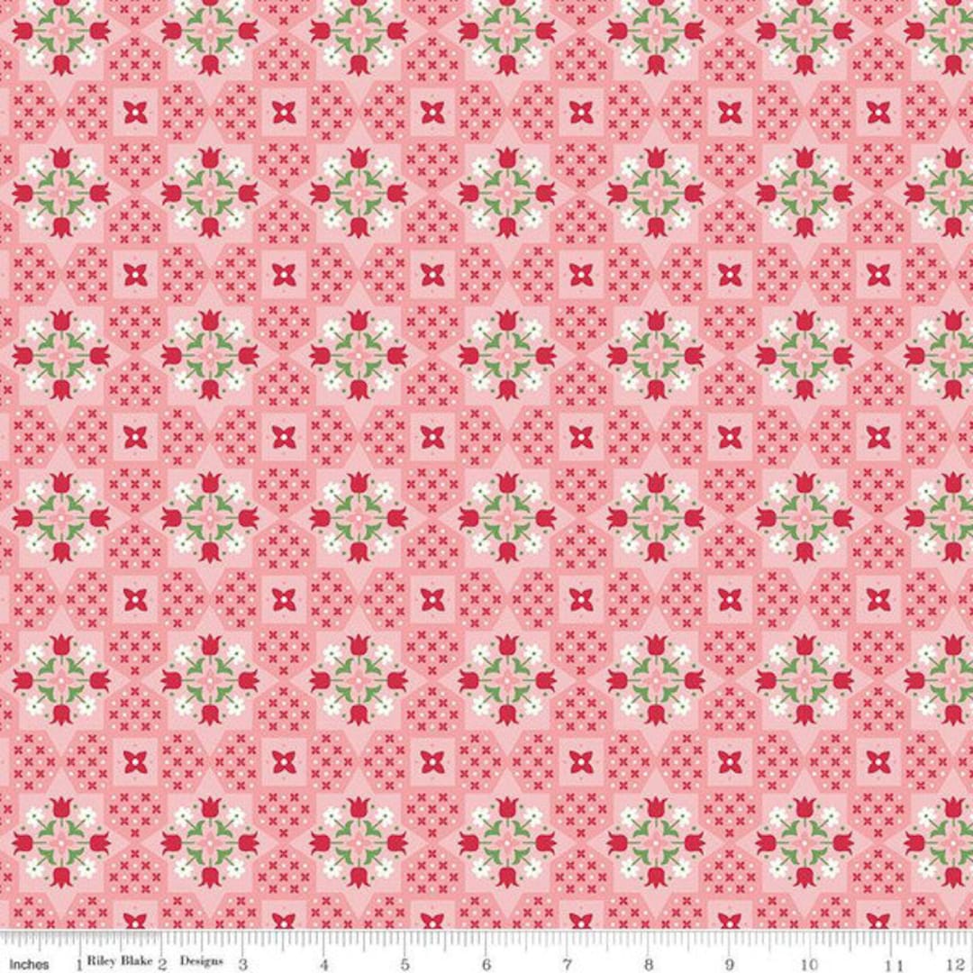 Flea Market Applique Coral Riley Blake Item Number C10212-CORAL 100% ...