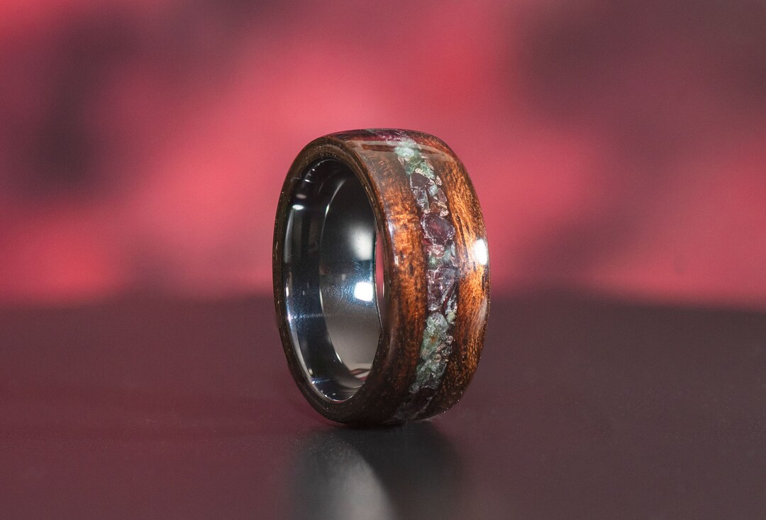 Black Ceramic and Wood Ring. Made With Green Emerald and Garnet Inlay ...