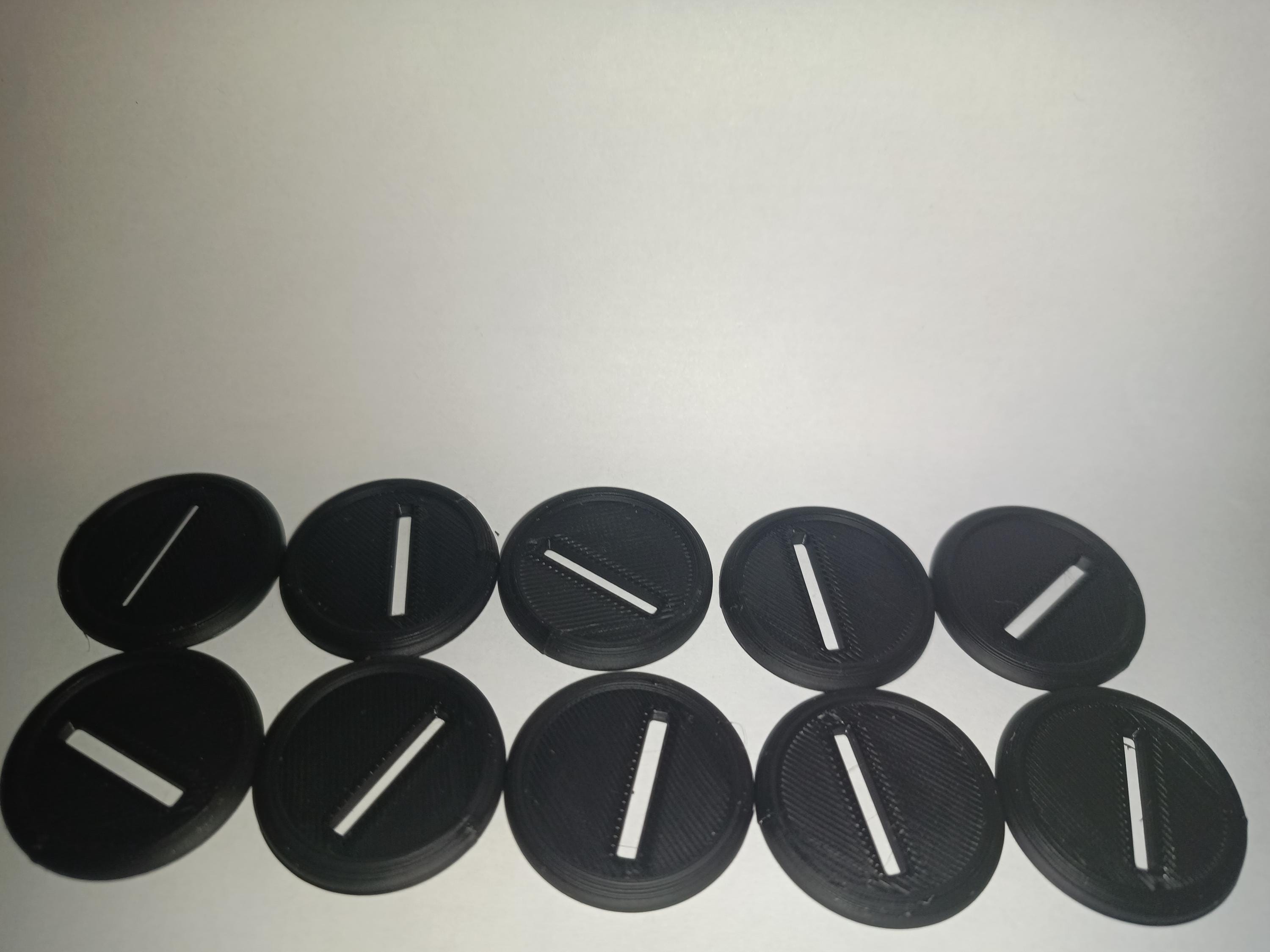3D Printed BLACK Round 30mm BASES Slotted Slot off Center MINIATURE ...