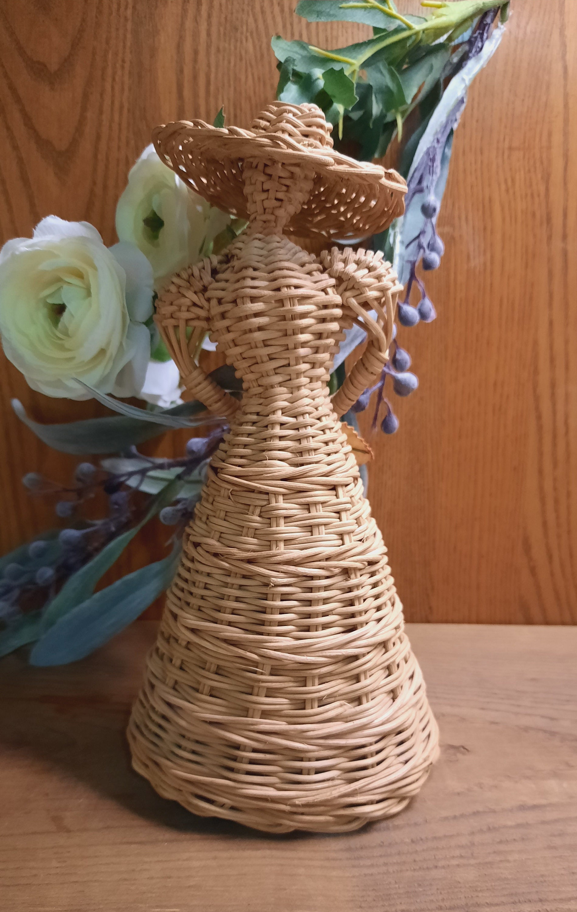 Vintage Wicker Hat Lady Figure - Etsy