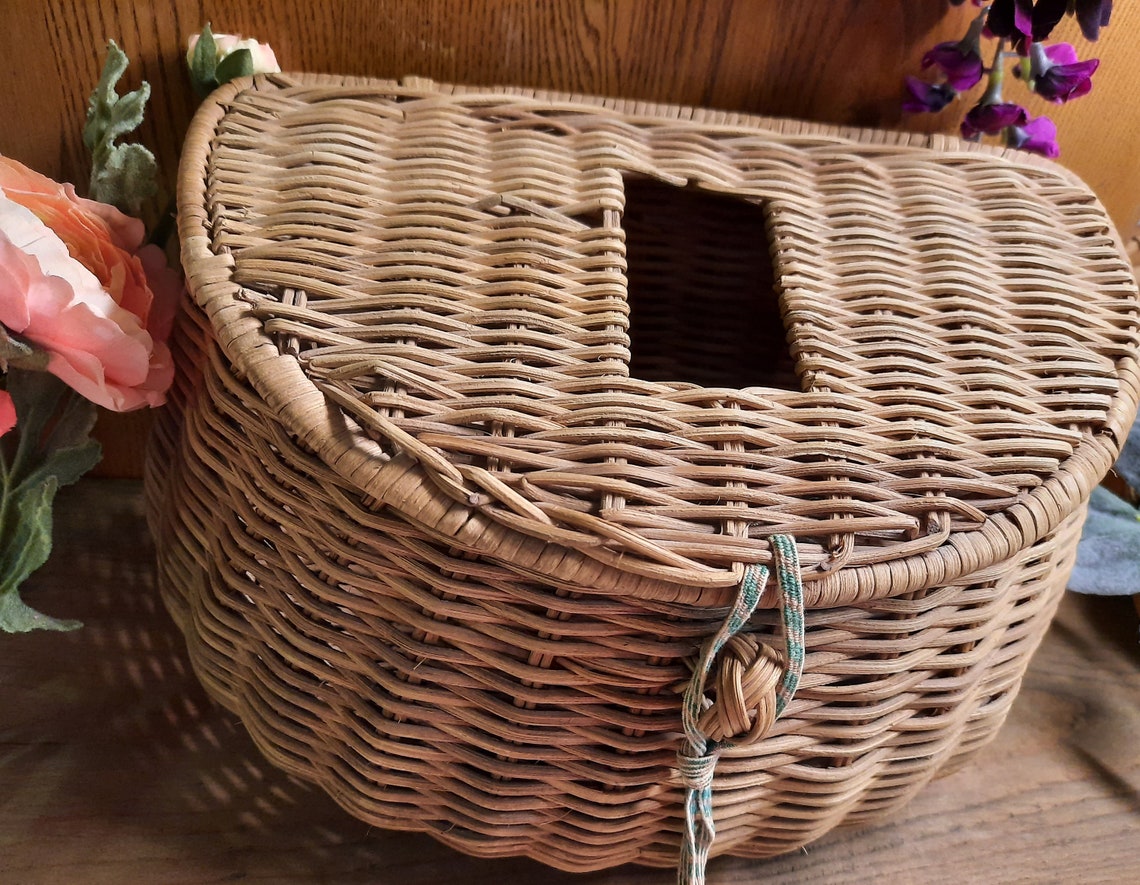 Vintage Fishing Basket - Etsy