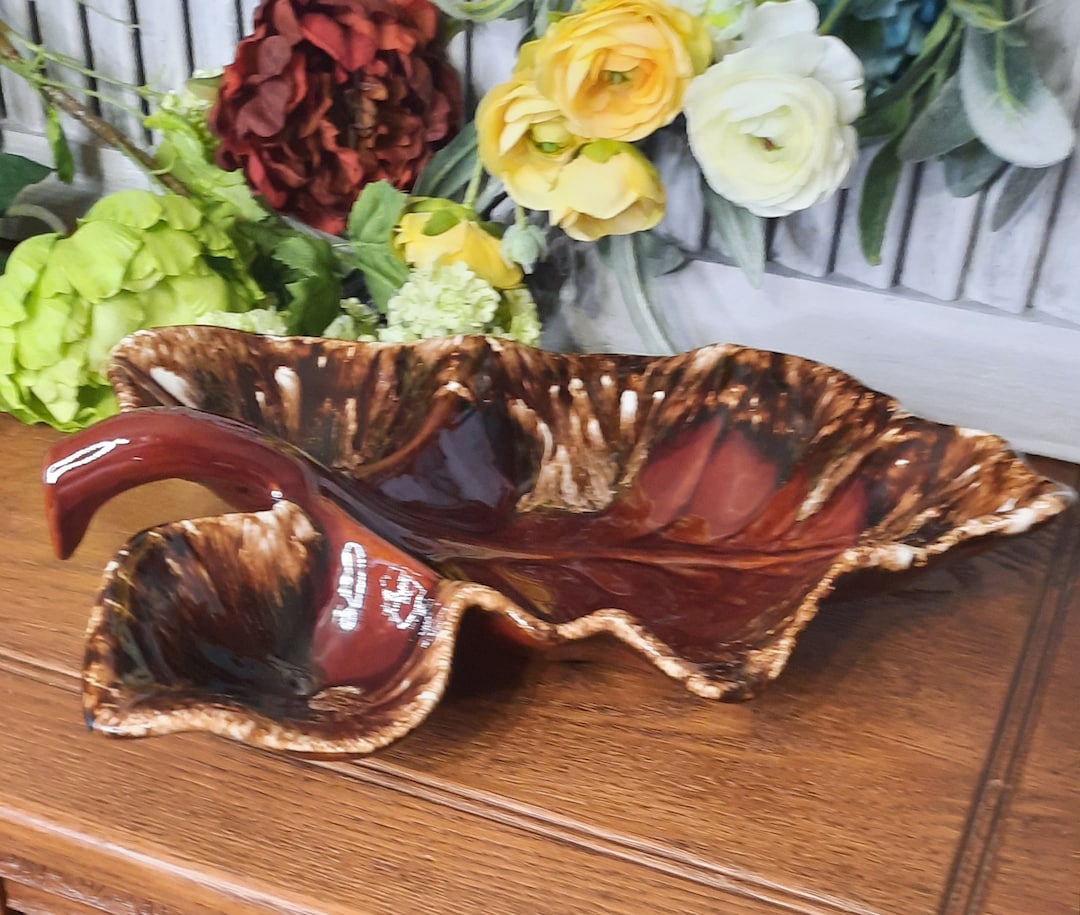 Vintage Hull Drip Pottery Dish - Etsy