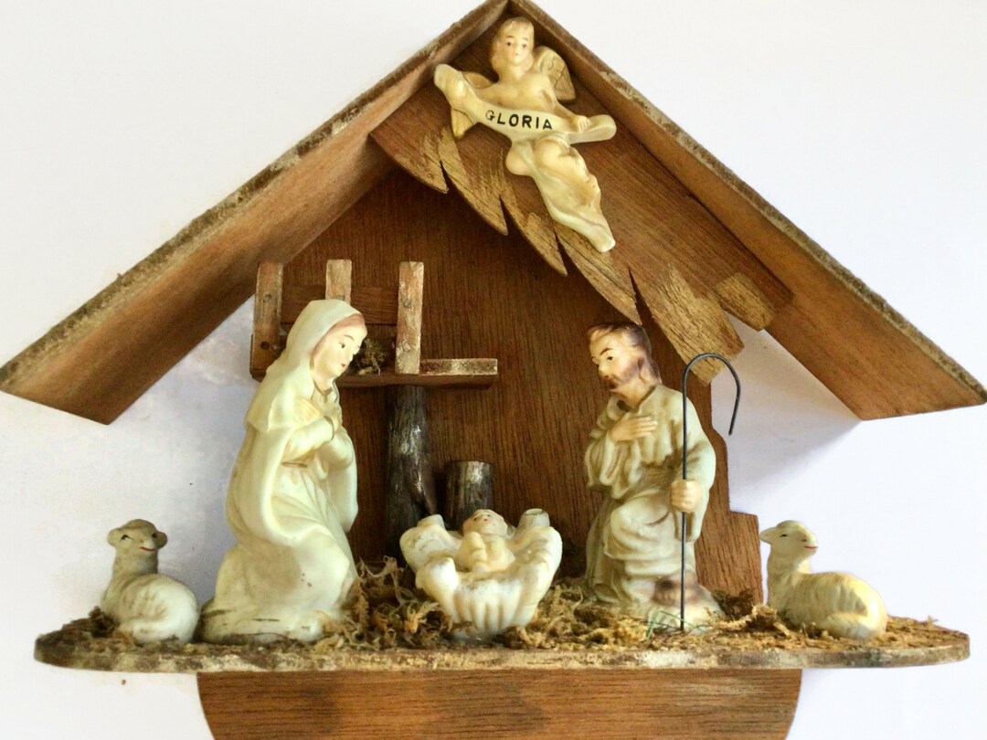 Vintage Manger, Nativity Figures, Wooden Wall Hanging Nativity, 1970s ...