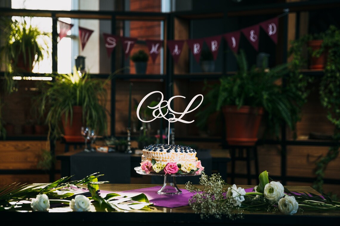 Custom Cake Topper / Wedding Cake Topper / Rustic Wedding Cake Topper ...