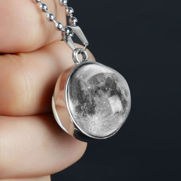 Werewolf Pendant - Etsy