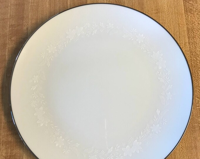 Kenmark Fine China Venetian Lace Plate-mid Century White Floral Pattern ...