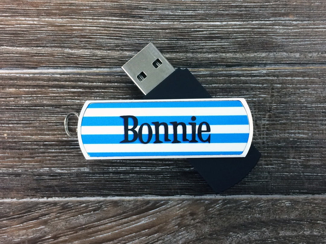 Personalized 8GB USB Flashdrive - Storage Drive With Custom Design ...