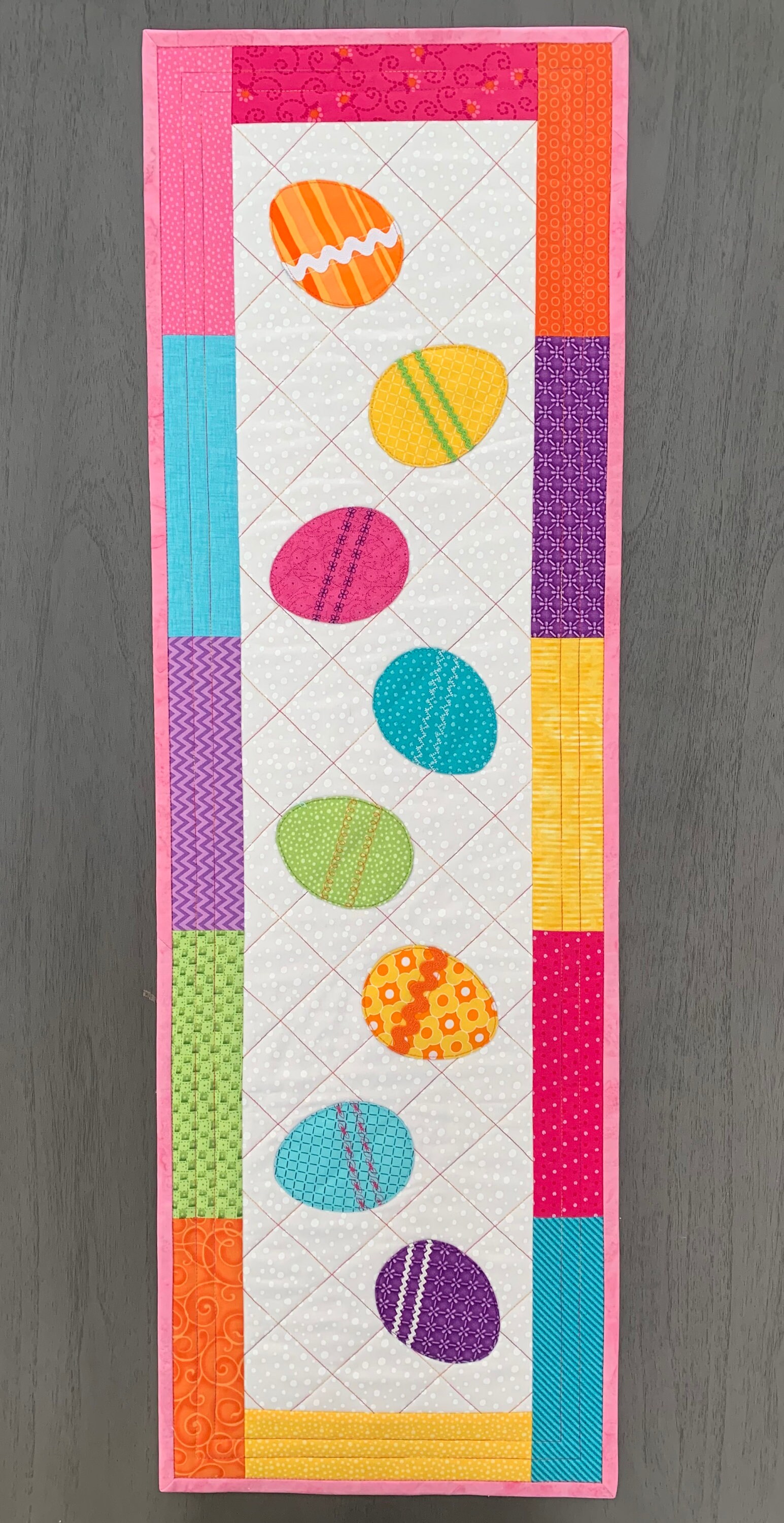 Bright Easter Egg Table Runner - Etsy