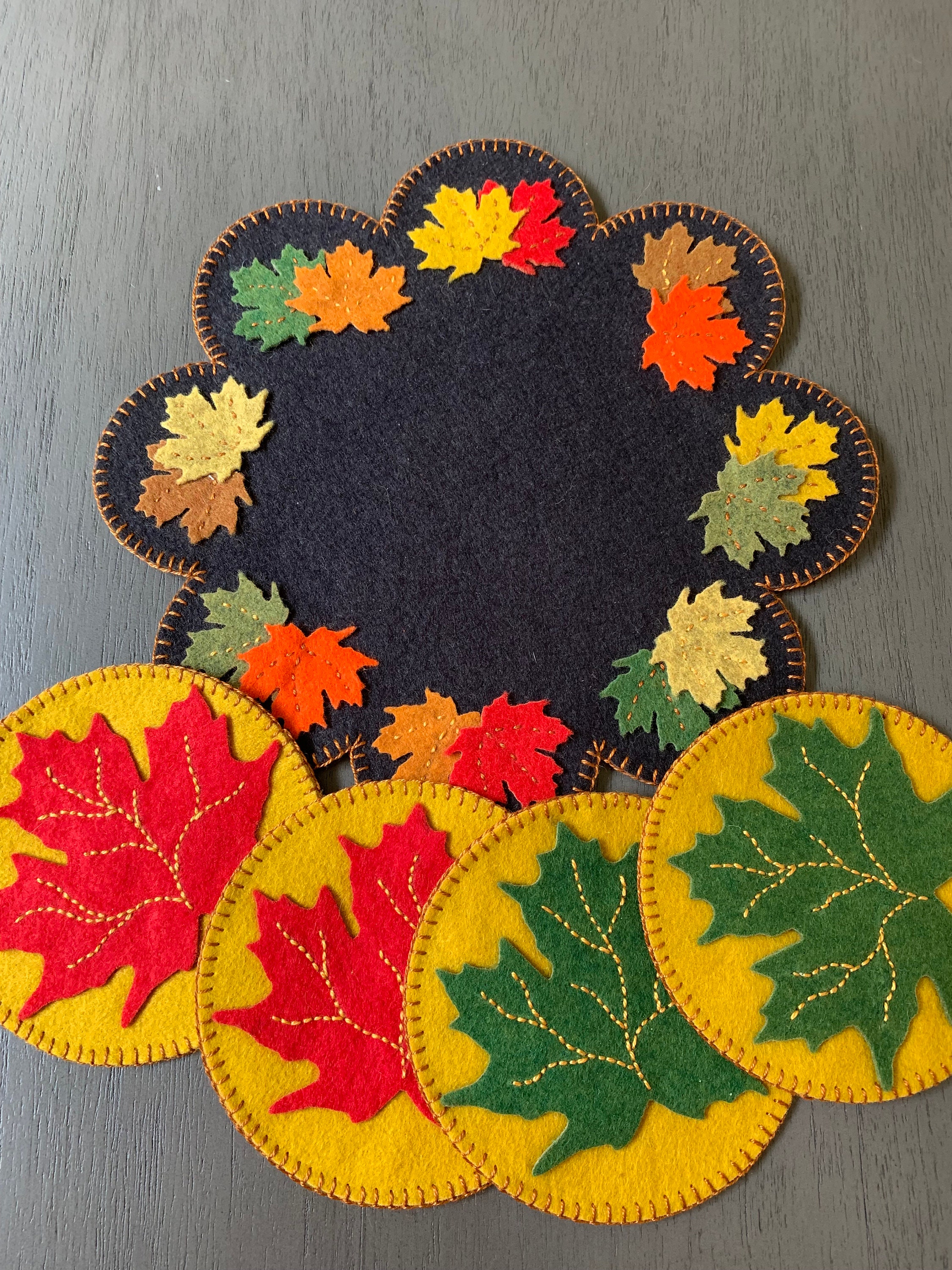 Small Felt Matt With Coasters - Etsy