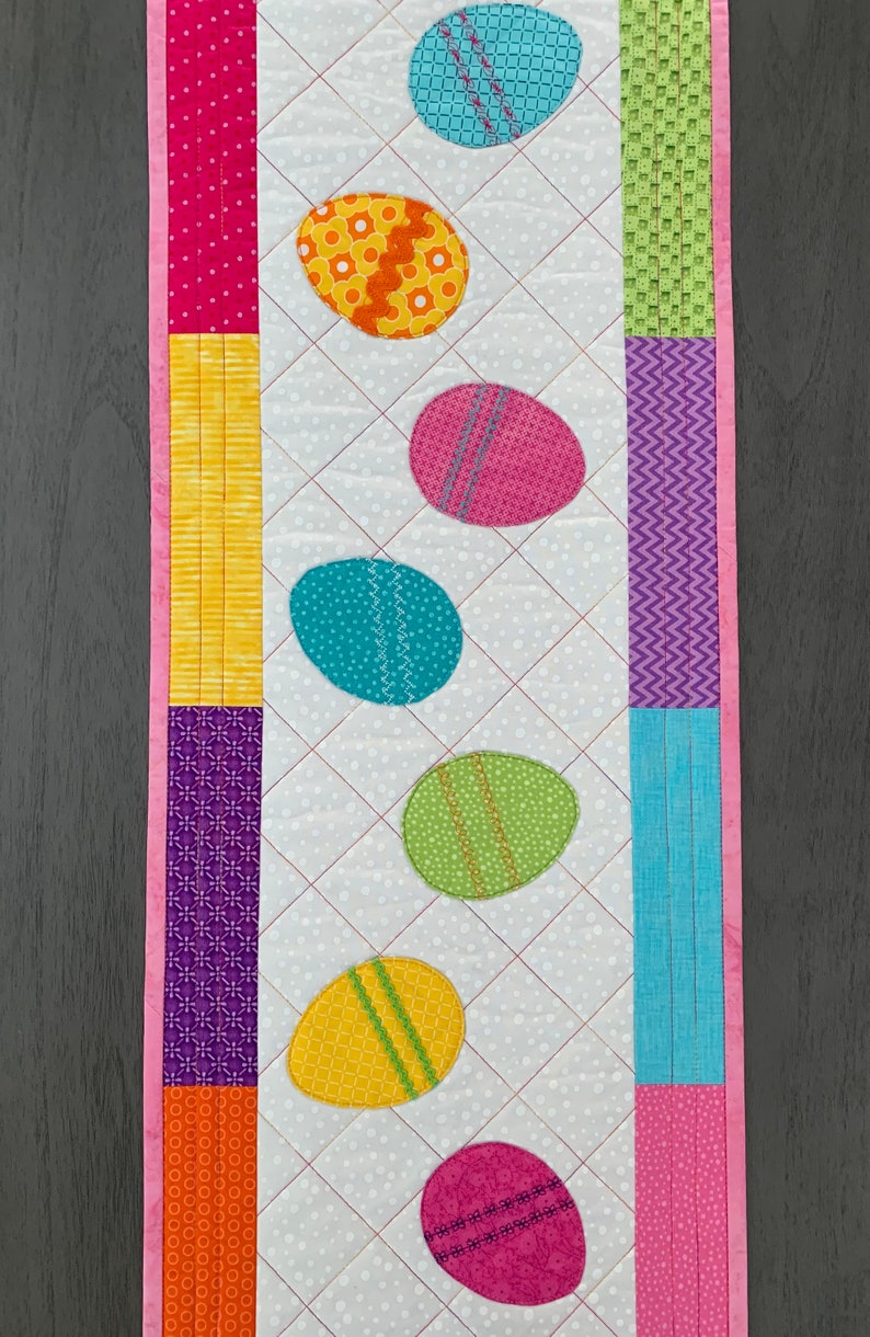 Bright Easter Egg Table Runner - Etsy