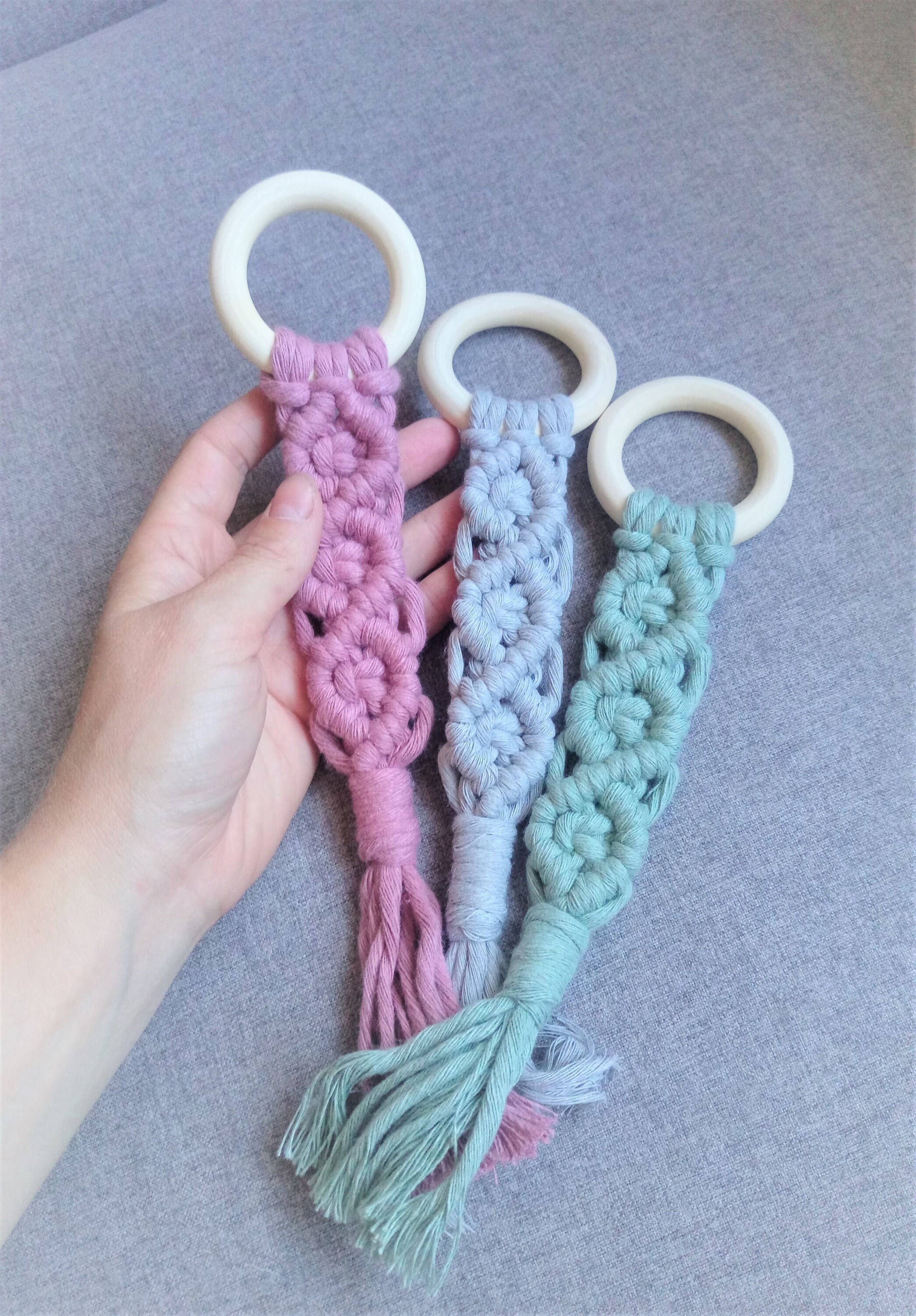 PATTERN PDF: Macrame Baby Teether DIY - Etsy