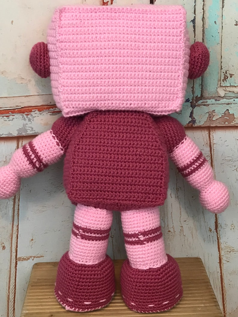 Little Love Bot -- Crochet Stuffed Robot PDF PATTERN - Etsy