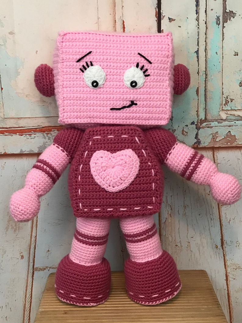 Little Love Bot -- Crochet Stuffed Robot PDF PATTERN - Etsy