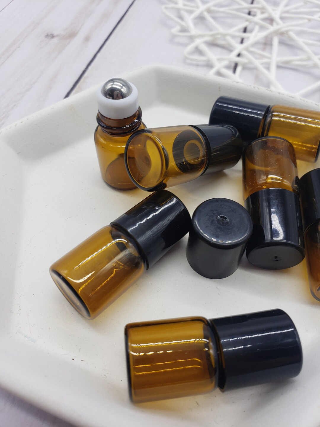 Mini Glass Rollers, 2ml Tiny Vials, Amber Small Bottles, Mini Oil ...