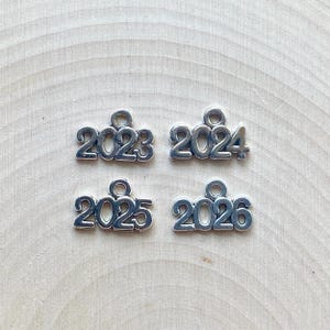 Customizable Black Graduation Cap Disco Ball | Grad Hat Mirrorball ...