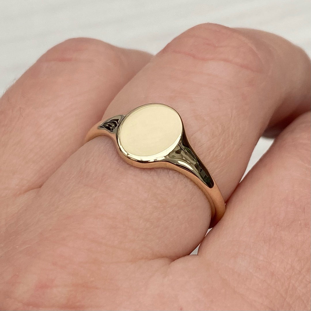 New Ladies Classic Oval Signet Ring Available in 9ct or 18cr Yellow ...