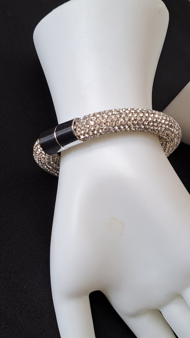 Women Elegant Silver Multi Colour Chunky Rope Effect Rhinestone Sparkly ...