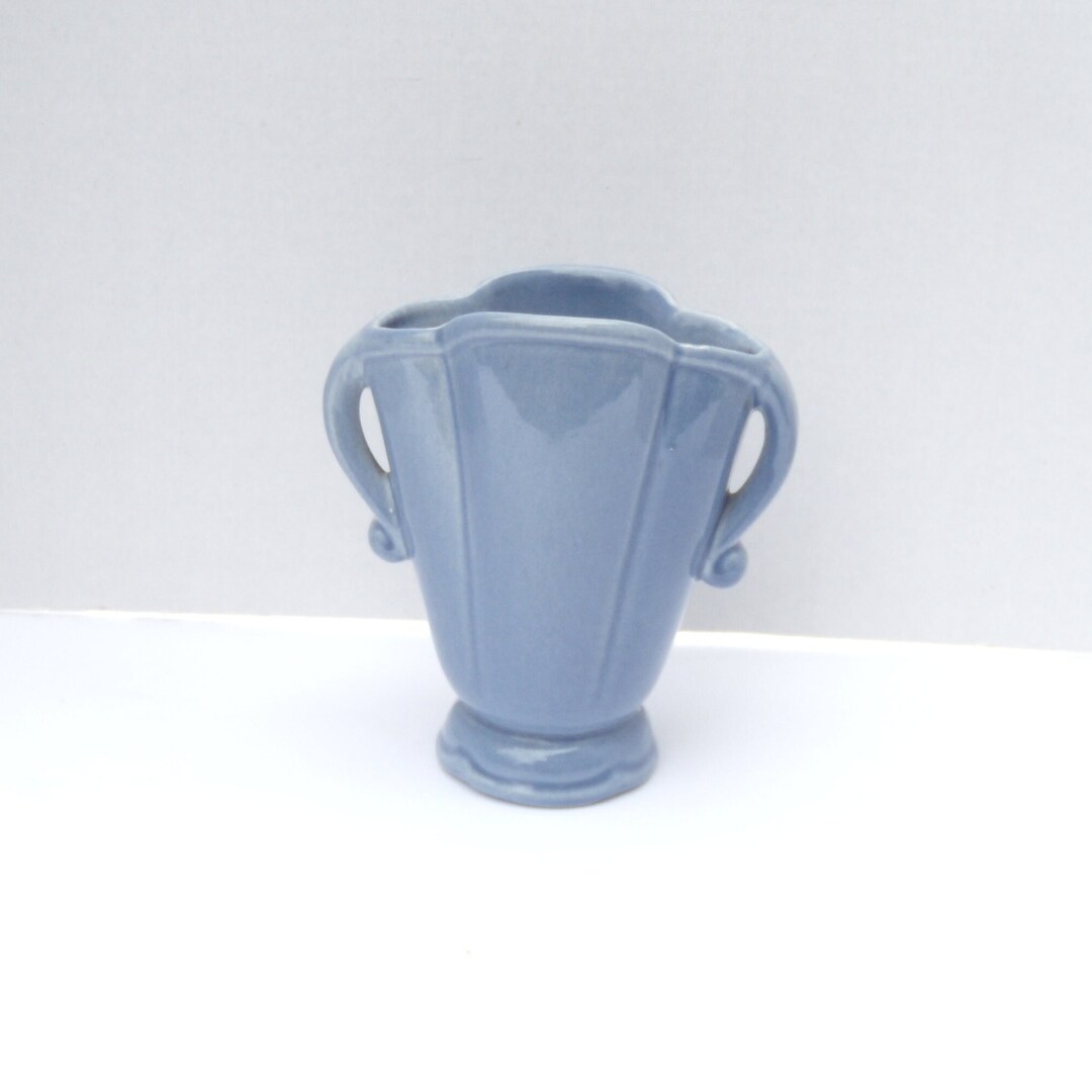 Red Wing Small Blue Vase, Red Wing 946 Vase, Mid-century Fluted Vase ...