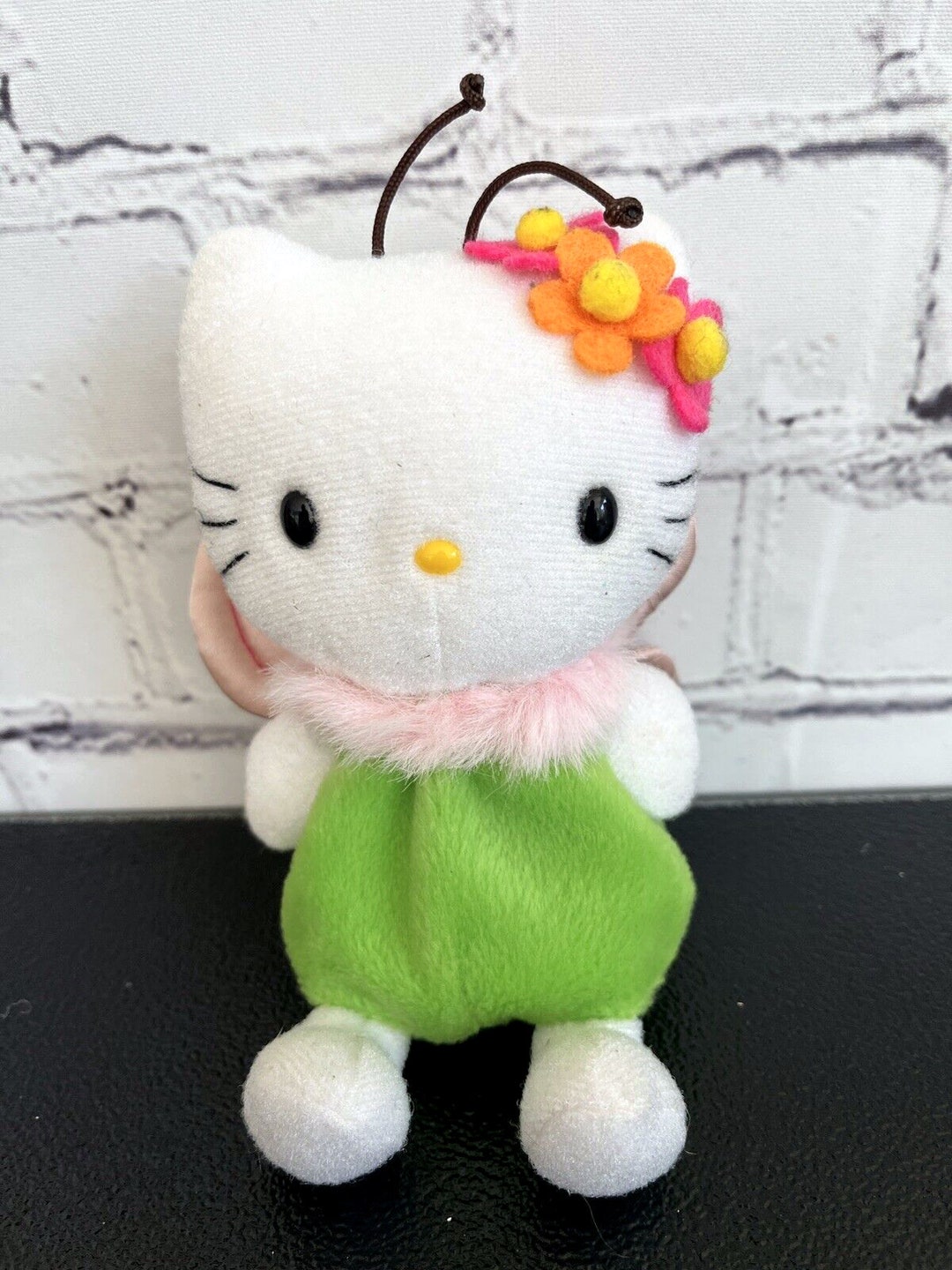 Sanrio Smiles Hello Kitty Bean Bag Plush 6 Butterfly Hearts Antenna ...