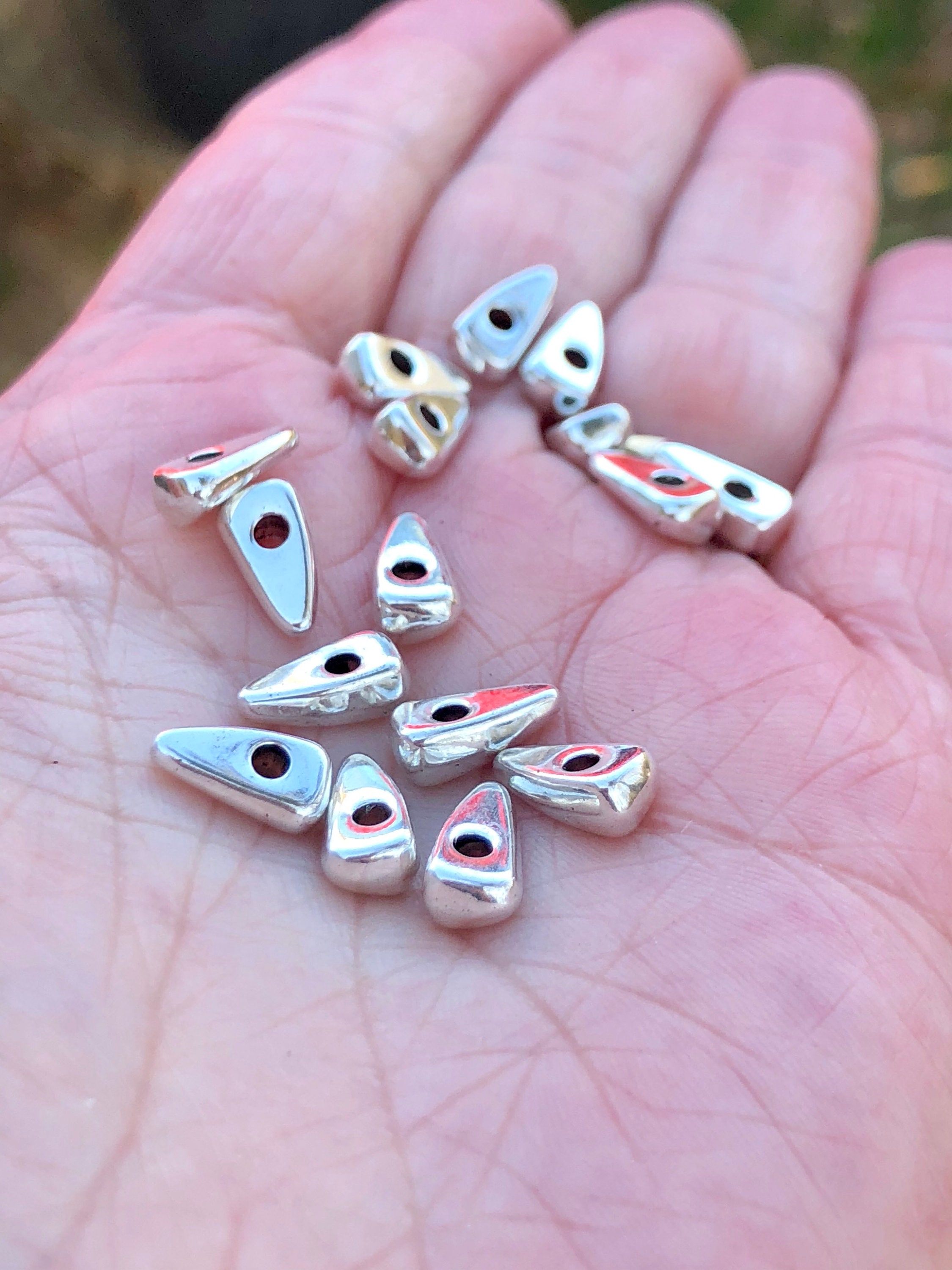 10mm Triangle Shaped Silver Spacer Beads Dagger Beads Spike - Etsy