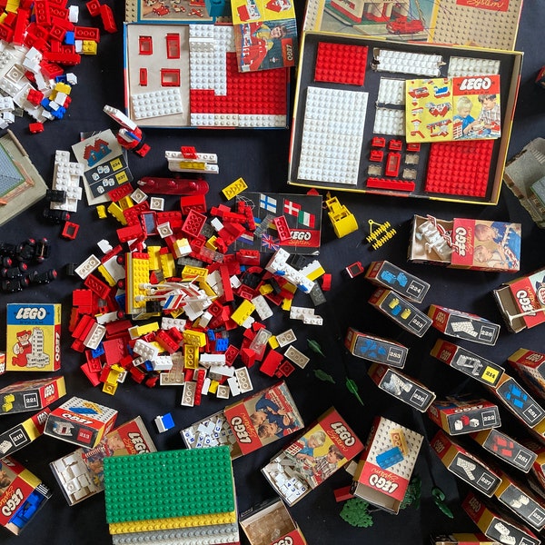 Vintage Legos - 60+ Vintage Legos for 2023