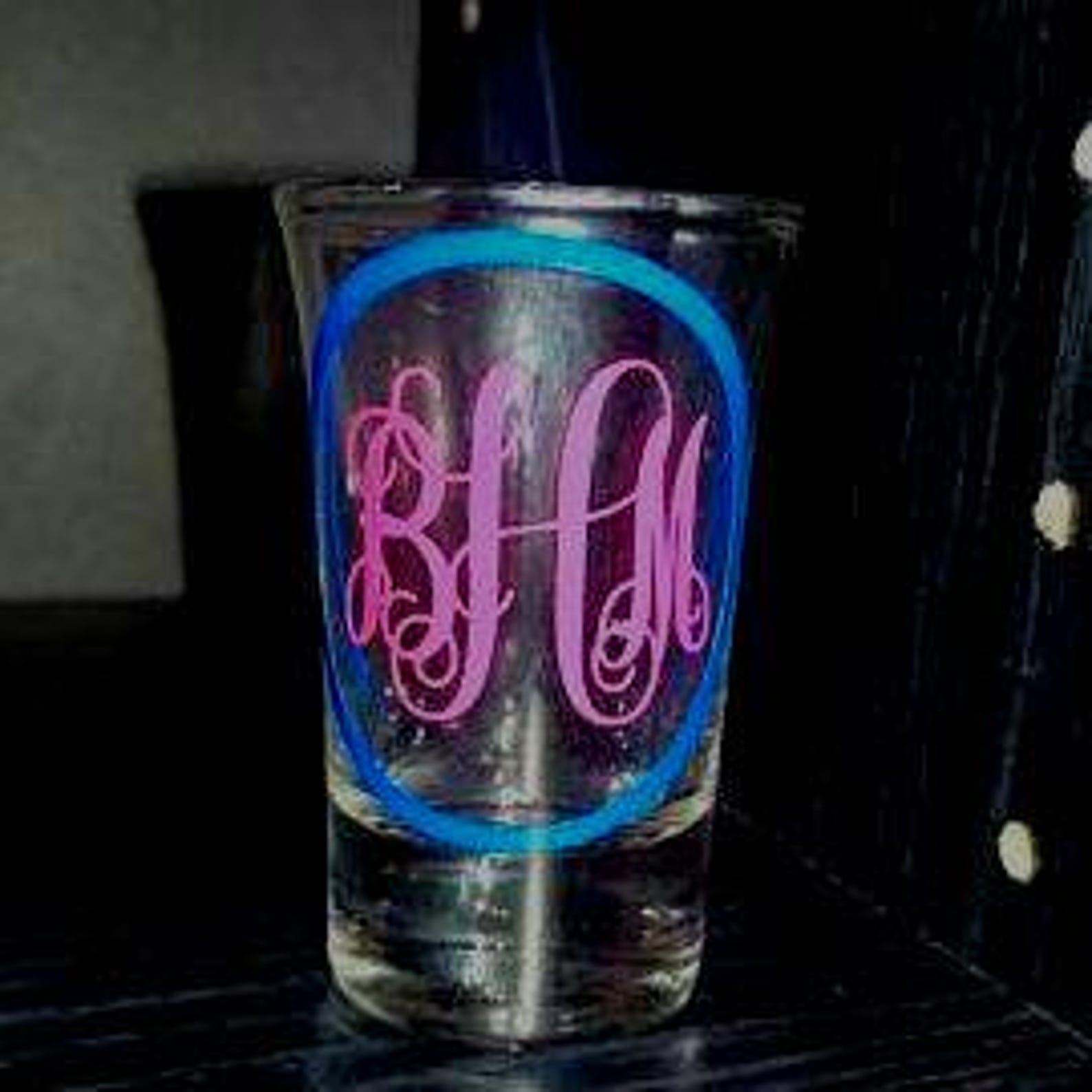 4 Monogrammed Shot Glass in Colors of Your Choice. - Etsy