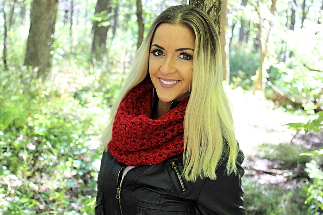 Red Infinity Scarf, Red Scarf, Red Loop Scarf, Red Crochet Scarf, Red ...