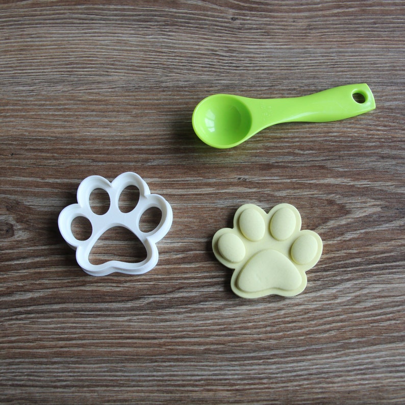 Dog Paw Cookie Cutter Dog Treat Cutter Puppy Paw Print Cookie Cutter ...