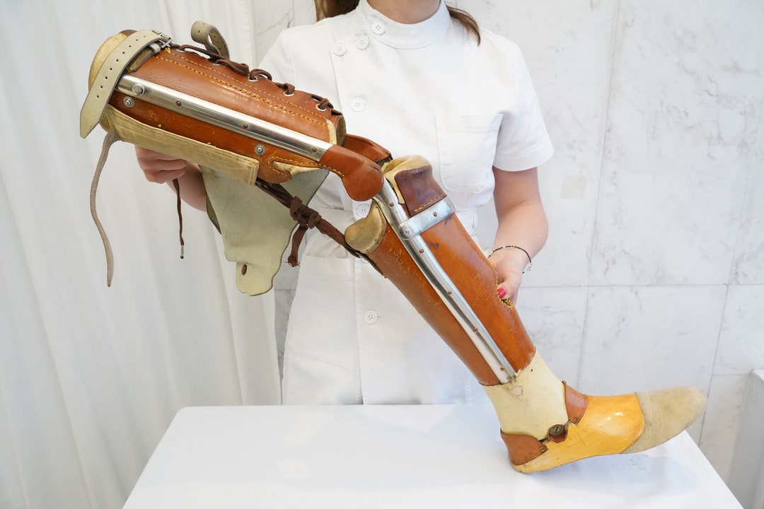 Leg Prosthesis Orthopedic Knee Amputee Prosthetic KAFO Leather Wood and Steel Vintage Leg Brace ...