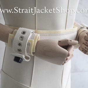 Wrist to Waist Restraints With Segufix Locks / Asylum / Medical ...