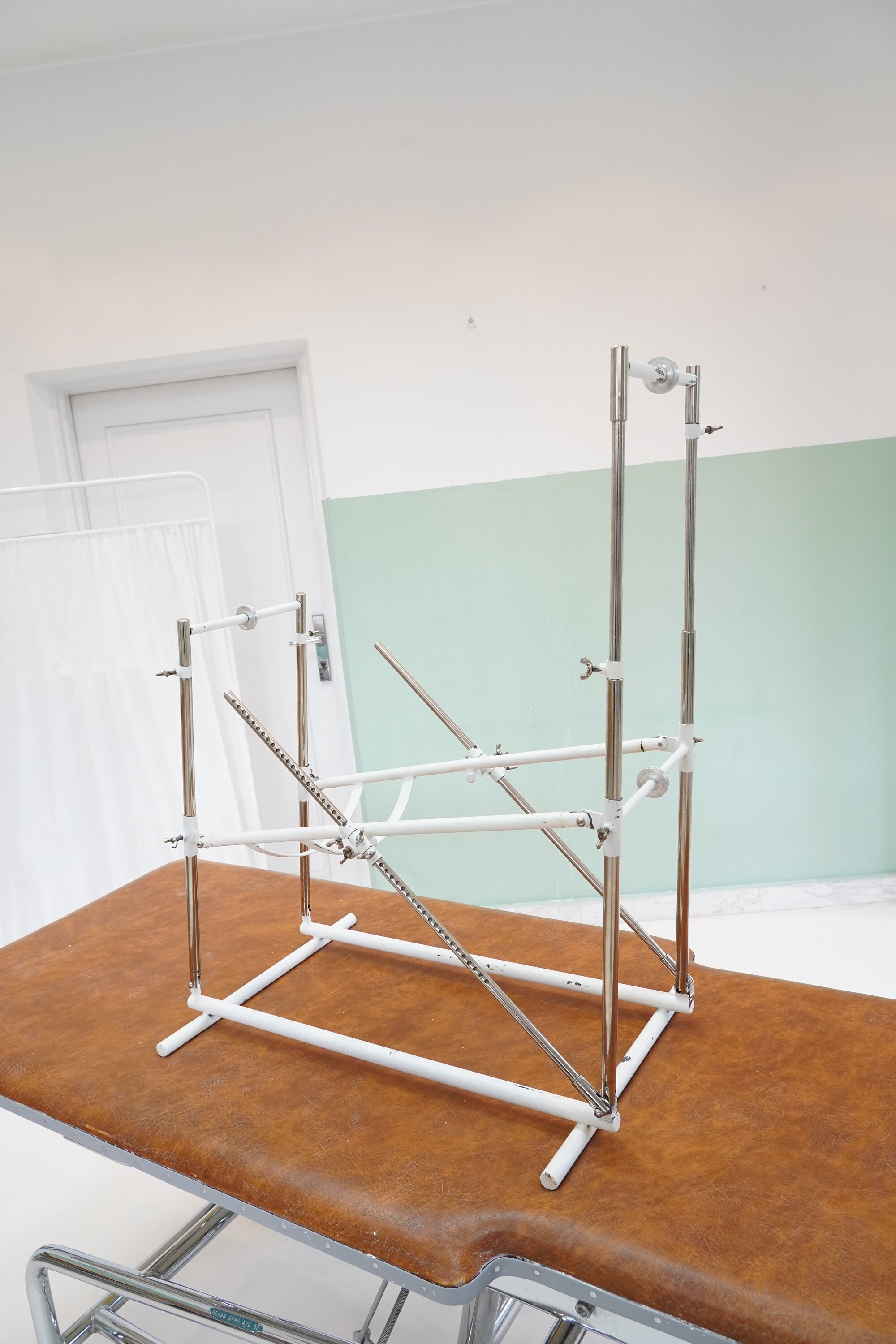 Vintage Leg Orthopedic Medical Traction Device With Pulleys / - Etsy