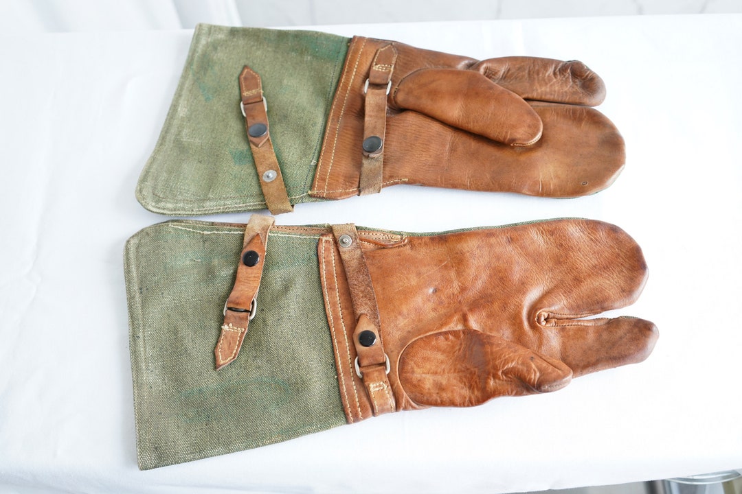 Vintage Heavy Duty Leather Gloves With 3 Fingers - Heavy Mittens Work ...