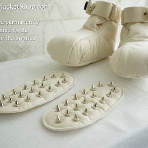 Crawling Habit Training Restraining Booties With Spikes and Segufix ...