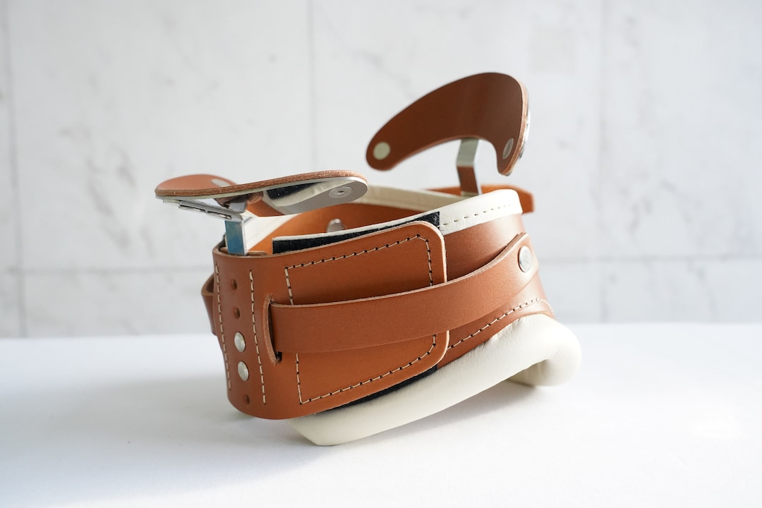 Vintage Style Orthopedic Neck Brace Posture Collar - Medical Leather ...
